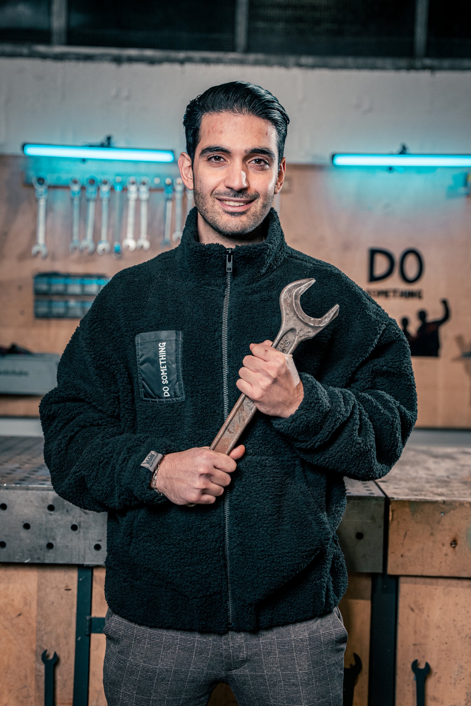 Do Something Shop - The Real Life Guys